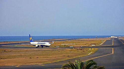 Live HD Webcam Lanzarote Airport,Lanzarote Airport Webcam ...