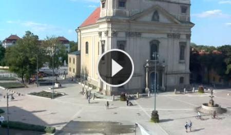 Live HD Webcam Pápa: Great Church of Pápa,Pápa: Great Church of Pápa ...